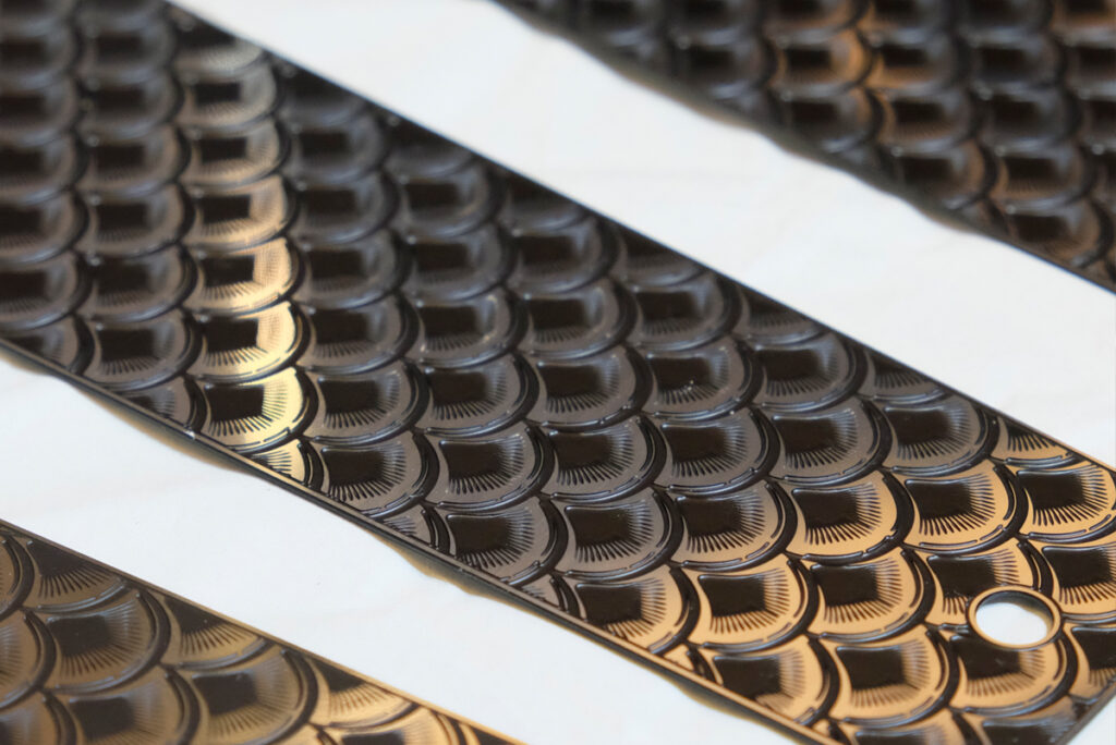 FXR Fish Scale Inserts for Tank Dash with Speedometer – Yu Parts design